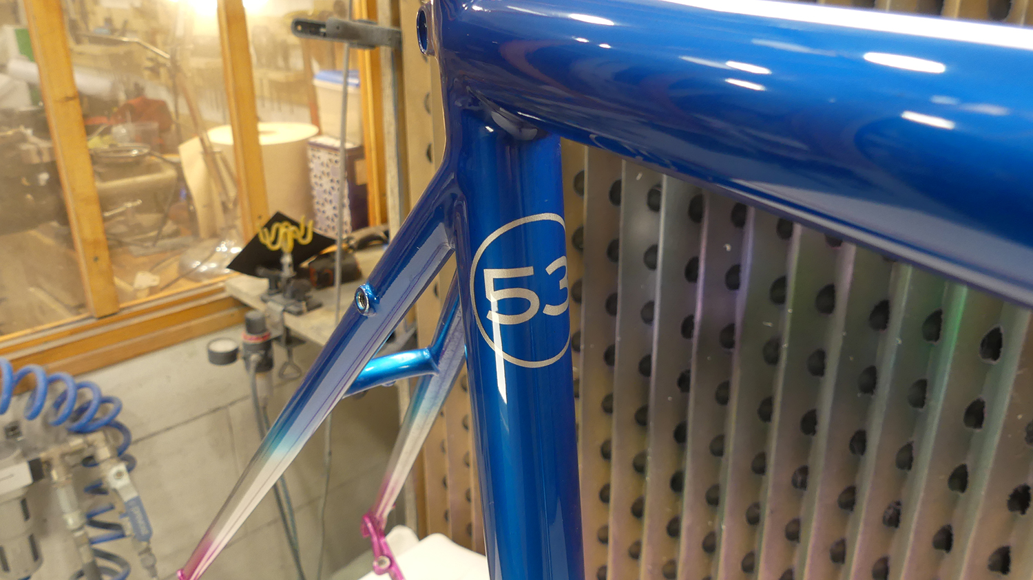 Cycles Victor - Faded Candy — ORION Paintworks